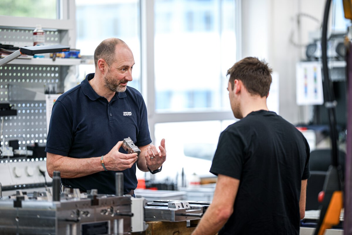 Consulting in production machining