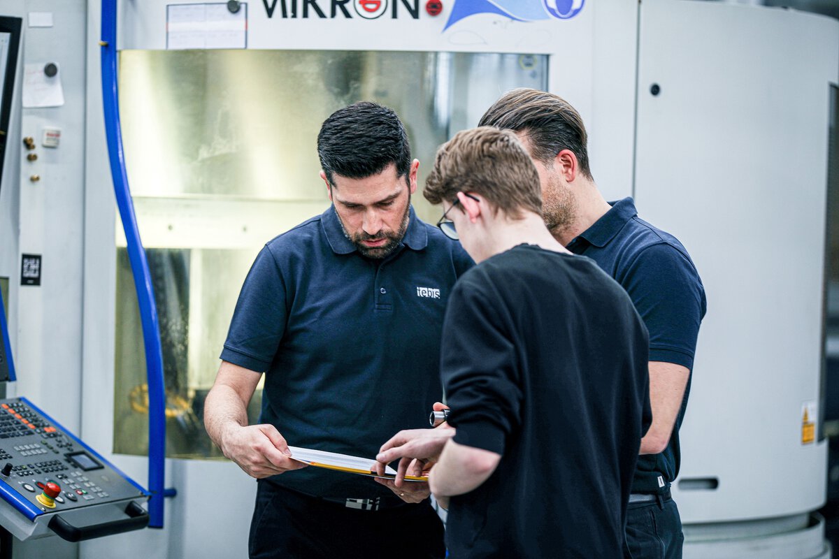 Adjusting screws for increasing machine productivity - with or without ...